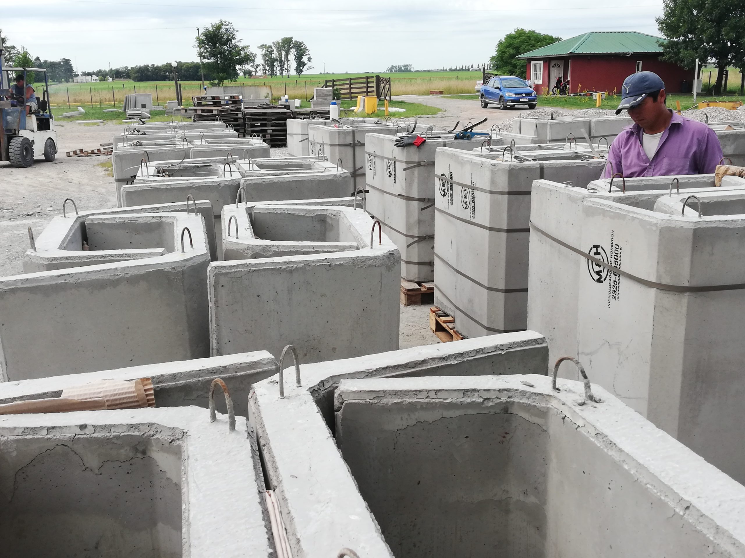 Nuestro día a día - M&H Premoldeados